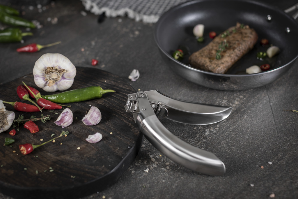 Premium quality pots and pans - The Swiss no. 1 brand